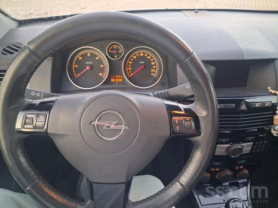 Pelēks Opel Astra Van 2009 Jūrmala, ar dzinēja tilpumu 1.70 L un nobraukumu 340 tūkst. km par 2250 €, foto 8 vietnē AUTOMOTO.COM.LV