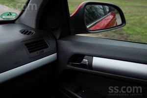 Red Opel Astra Van 2010 in Riga, with an engine capacity of 1.90 L and mileage of 271 thousand km for 3100 €, photo 12 on AUTOMOTO.COM.LV