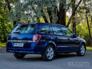 Violets Opel Astra 2008 Rīga, ar dzinēja tilpumu 1.90 L un nobraukumu 270 tūkst. km par 1100 €, foto 4 vietnē AUTOMOTO.COM.LV
