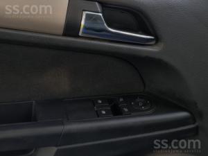 Violets Opel Astra 2008 Rīga, ar dzinēja tilpumu 1.90 L un nobraukumu 270 tūkst. km par 1100 €, foto 5 vietnē AUTOMOTO.COM.LV
