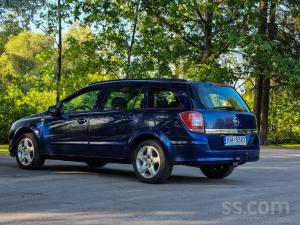 Violets Opel Astra 2008 Rīga, ar dzinēja tilpumu 1.90 L un nobraukumu 270 tūkst. km par 1100 €, foto 14 vietnē AUTOMOTO.COM.LV