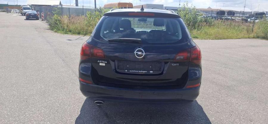 Violets Opel Astra 2011 Marijampole, ar dzinēja tilpumu 1.96 L un nobraukumu 289 tūkst. km par 3300 €, foto 9 vietnē AUTOMOTO.COM.LV