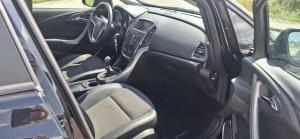 Violets Opel Astra 2011 Marijampole, ar dzinēja tilpumu 1.96 L un nobraukumu 289 tūkst. km par 3300 €, foto 14 vietnē AUTOMOTO.COM.LV