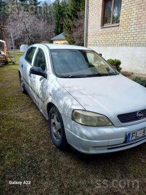 Balts Opel Astra 2005 Rīga, ar dzinēja tilpumu 1.40 L un nobraukumu 425 tūkst. km par 400 €, foto 3 vietnē AUTOMOTO.COM.LV
