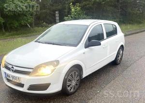White Opel Astra 2006 in Ventspils, with an engine capacity of 1.90 L and mileage of 247 thousand km for 1700 €, photo 2 on AUTOMOTO.COM.LV