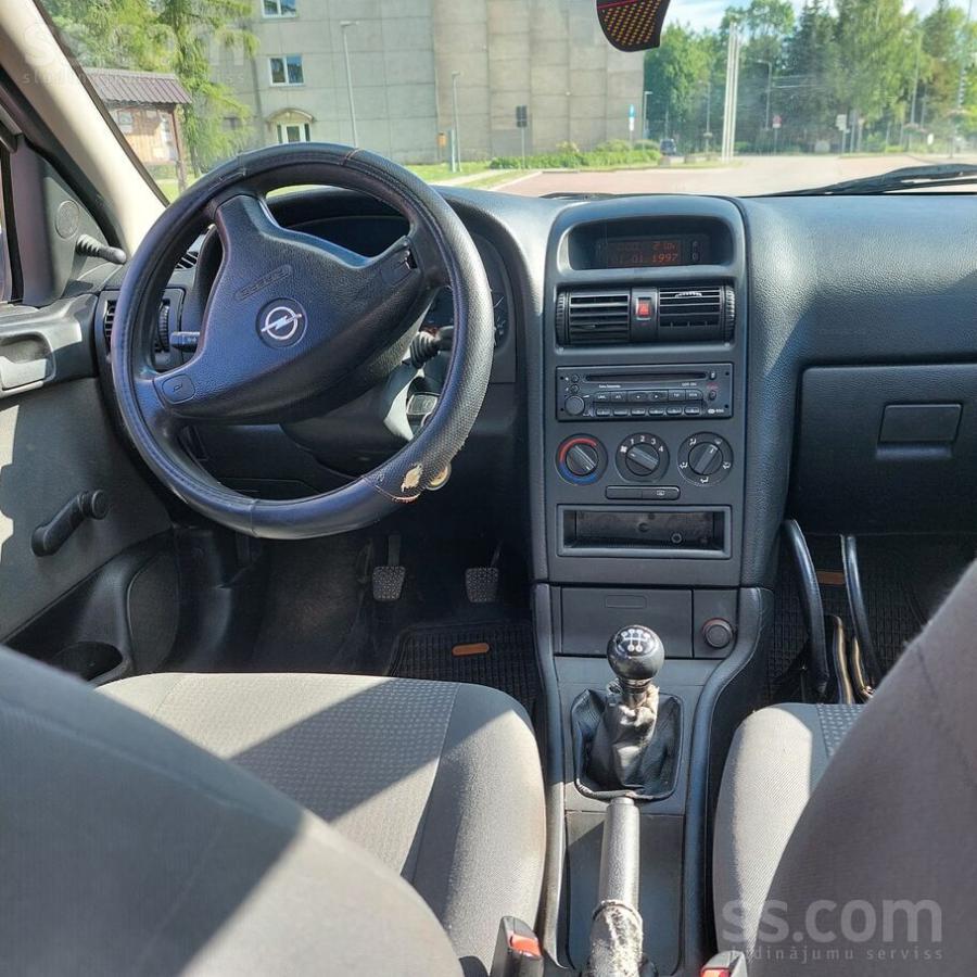 Balts Opel Astra 2007 Preiļi, ar dzinēja tilpumu 1.30 L un nobraukumu 278 tūkst. km par 800 €, foto 4 vietnē AUTOMOTO.COM.LV