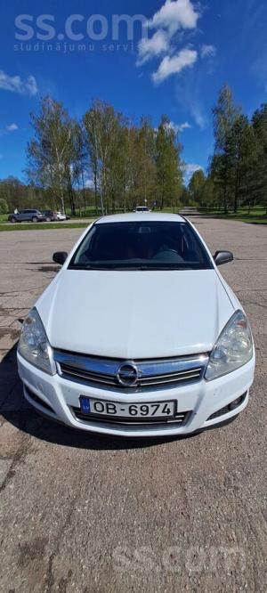 Balts Opel Astra 2008 Limbaži, ar dzinēja tilpumu 1.20 L un nobraukumu 281 tūkst. km par 4200 €, foto 3 vietnē AUTOMOTO.COM.LV