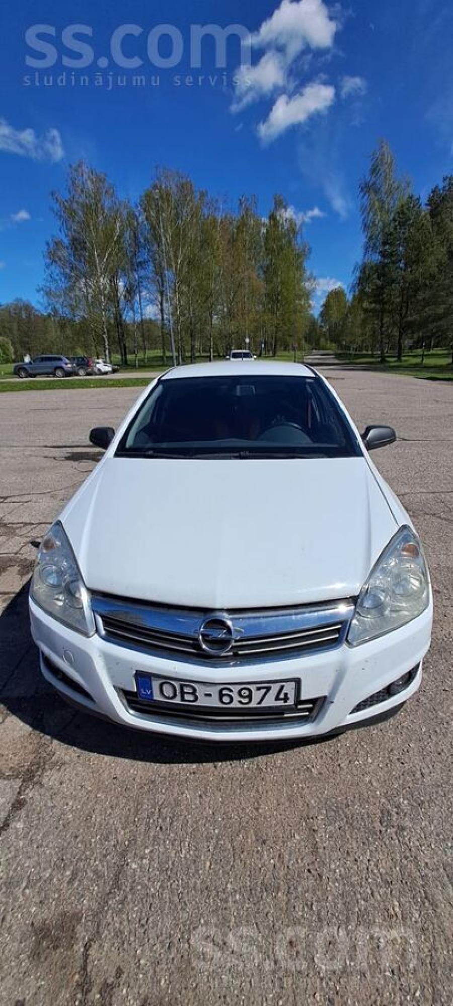 Balts Opel Astra 2008 Limbaži, ar dzinēja tilpumu 1.20 L un nobraukumu 281 tūkst. km par 4200 €, foto 3 vietnē AUTOMOTO.COM.LV