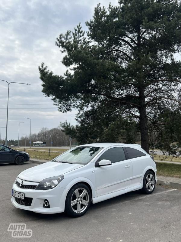 Balts Opel Astra 2008 Viļņa, ar dzinēja tilpumu 1.90 L un nobraukumu 280 tūkst. km par 1600 €, foto 1 vietnē AUTOMOTO.COM.LV