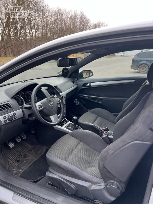 Balts Opel Astra 2008 Viļņa, ar dzinēja tilpumu 1.90 L un nobraukumu 280 tūkst. km par 1600 €, foto 8 vietnē AUTOMOTO.COM.LV