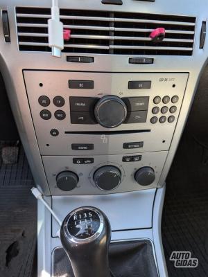 Balts Opel Astra 2009 Šauļi, ar dzinēja tilpumu 1.70 L un nobraukumu 292 tūkst. km par 700 €, foto 11 vietnē AUTOMOTO.COM.LV