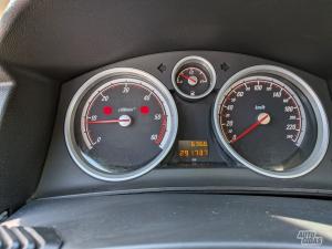 Balts Opel Astra 2009 Šauļi, ar dzinēja tilpumu 1.70 L un nobraukumu 292 tūkst. km par 700 €, foto 12 vietnē AUTOMOTO.COM.LV
