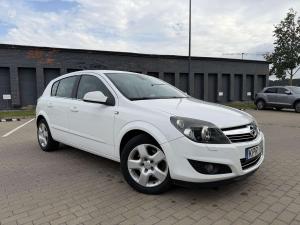Balts Opel Astra 2009 Kauņa, ar dzinēja tilpumu 1.69 L un nobraukumu 206 tūkst. km par 2200 €, foto 4 vietnē AUTOMOTO.COM.LV