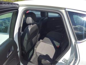 Balts Opel Astra 2010 Cēsis, ar dzinēja tilpumu 1.60 L un nobraukumu 273 tūkst. km par 1700 €, foto 9 vietnē AUTOMOTO.COM.LV
