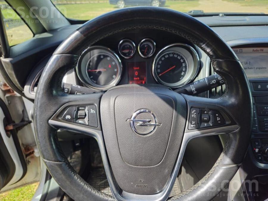 Balts Opel Astra 2010 Cēsis, ar dzinēja tilpumu 1.60 L un nobraukumu 273 tūkst. km par 1700 €, foto 11 vietnē AUTOMOTO.COM.LV