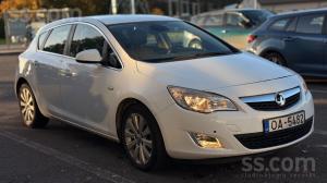 Balts Opel Astra 2010 Jēkabpils, ar dzinēja tilpumu 1.70 L un nobraukumu 325 tūkst. km par 1850 €, foto 1 vietnē AUTOMOTO.COM.LV