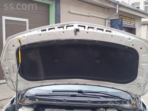 White Opel Astra 2011 in Riga, with an engine capacity of 2.00 L and mileage of 265 thousand km for 3700 €, photo 16 on AUTOMOTO.COM.LV