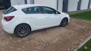 Balts Opel Astra 2011 Šilalė, ar dzinēja tilpumu 1.69 L un nobraukumu 450 tūkst. km par 2100 €, foto 6 vietnē AUTOMOTO.COM.LV
