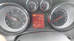 Balts Opel Astra 2011 Šilalė, ar dzinēja tilpumu 1.69 L un nobraukumu 450 tūkst. km par 2100 €, foto 18 vietnē AUTOMOTO.COM.LV