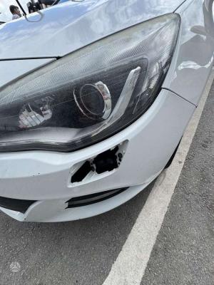Balts Opel Astra 2012 Kauņa, ar dzinēja tilpumu 1.36 L un nobraukumu 339 tūkst. km par 2777 €, foto 8 vietnē AUTOMOTO.COM.LV