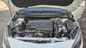 White Opel Astra 2013 in Silute, with an engine capacity of 1.70 L and mileage of 318 thousand km for 3500 €, photo 13 on AUTOMOTO.COM.LV