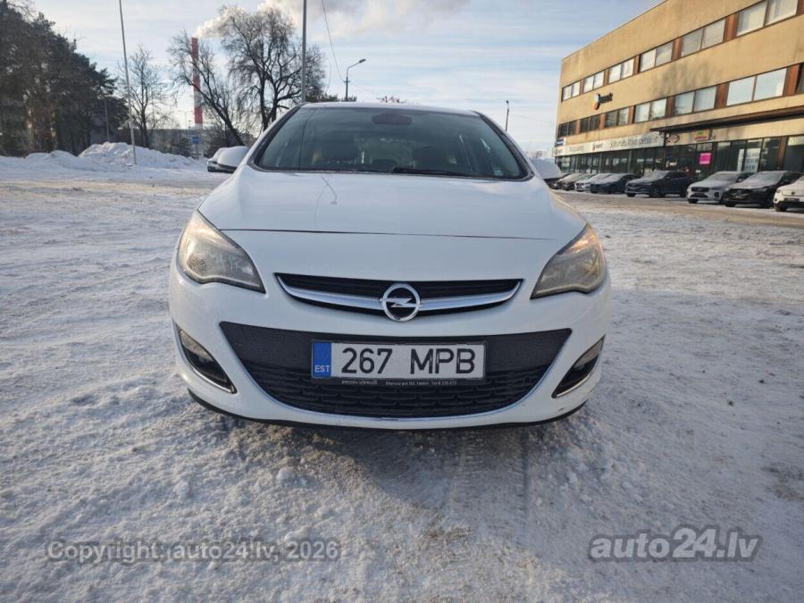 Balts Opel Astra 2015 Tallina, ar dzinēja tilpumu 1.40 L un nobraukumu 152 tūkst. km par 6200 €, foto 3 vietnē AUTOMOTO.COM.LV