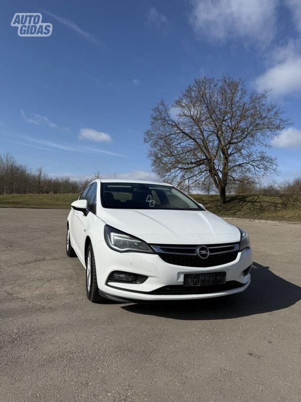 Balts Opel Astra 2016 Kauņa, ar dzinēja tilpumu 1.60 L un nobraukumu 262 tūkst. km par 7800 €, foto 2 vietnē AUTOMOTO.COM.LV