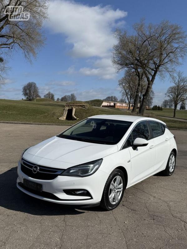 Balts Opel Astra 2016 Kauņa, ar dzinēja tilpumu 1.60 L un nobraukumu 262 tūkst. km par 7800 €, foto 3 vietnē AUTOMOTO.COM.LV