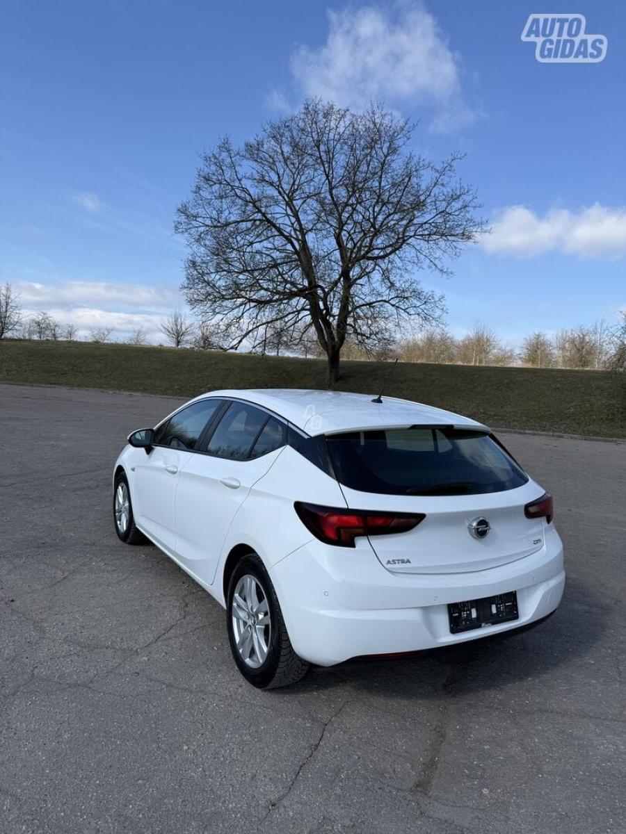 Balts Opel Astra 2016 Kauņa, ar dzinēja tilpumu 1.60 L un nobraukumu 261 tūkst. km par 6950 €, foto 8 vietnē AUTOMOTO.COM.LV