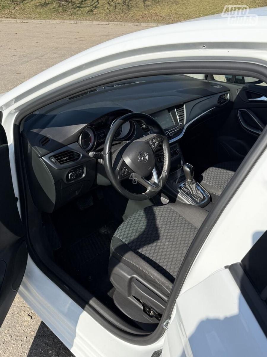 Balts Opel Astra 2016 Kauņa, ar dzinēja tilpumu 1.60 L un nobraukumu 261 tūkst. km par 6950 €, foto 17 vietnē AUTOMOTO.COM.LV