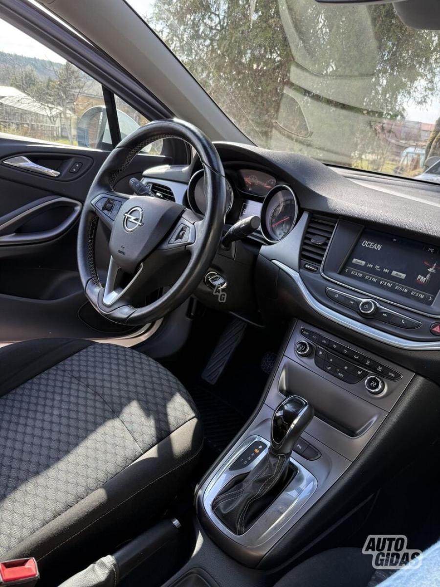 Balts Opel Astra 2016 Kauņa, ar dzinēja tilpumu 1.60 L un nobraukumu 261 tūkst. km par 6950 €, foto 19 vietnē AUTOMOTO.COM.LV