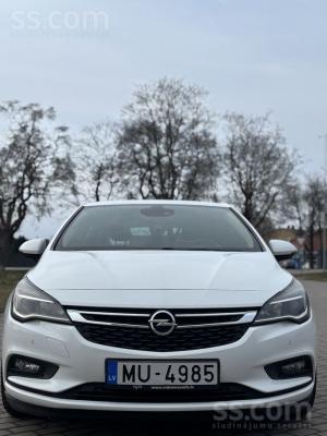 White Opel Astra 2016 in Jelgava, with an engine capacity of 1.60 L and mileage of 264 thousand km for 6500 €, photo  on AUTOMOTO.COM.LV