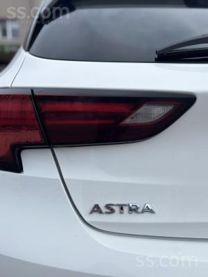 Balts Opel Astra 2016 Jelgava, ar dzinēja tilpumu 1.60 L un nobraukumu 264 tūkst. km par 6500 €, foto 23 vietnē AUTOMOTO.COM.LV