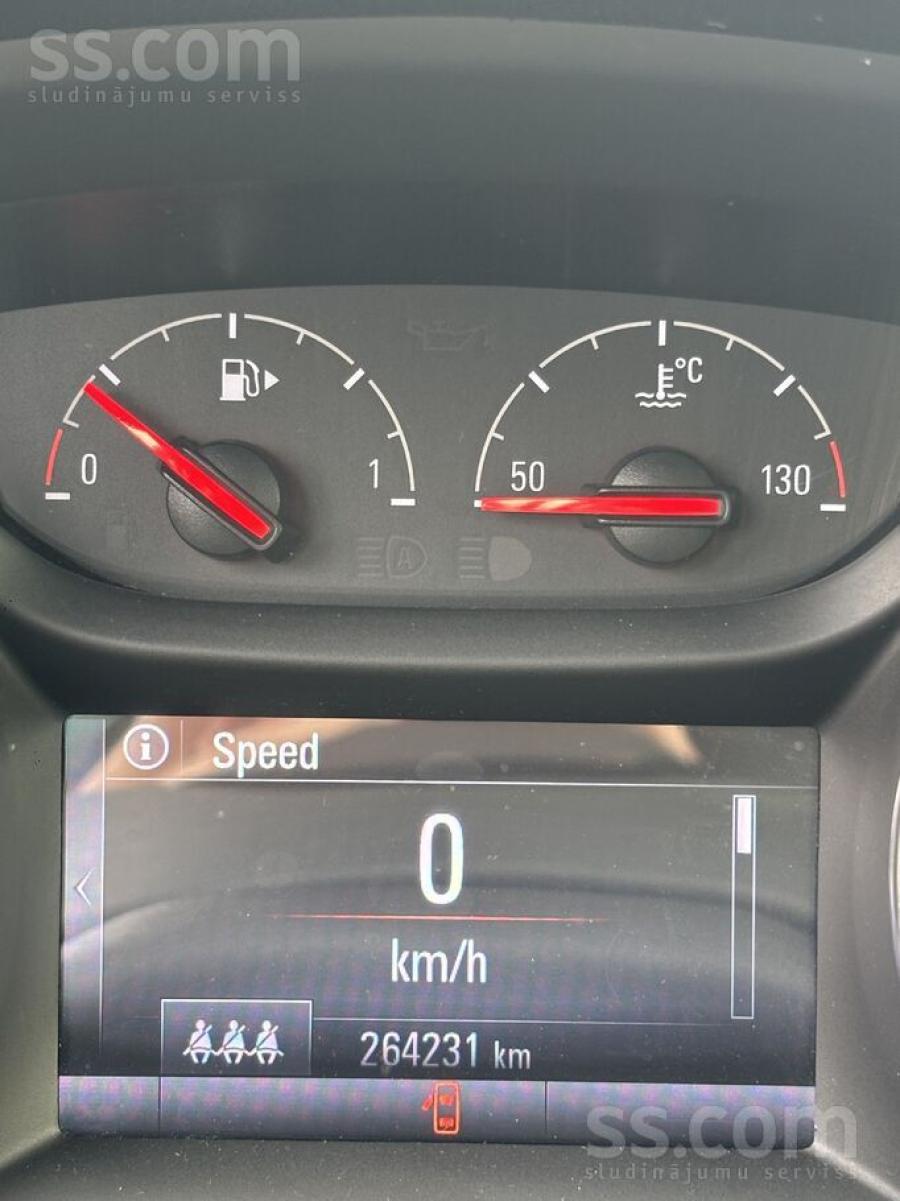 Balts Opel Astra 2016 Jelgava, ar dzinēja tilpumu 1.60 L un nobraukumu 264 tūkst. km par 6500 €, foto 26 vietnē AUTOMOTO.COM.LV