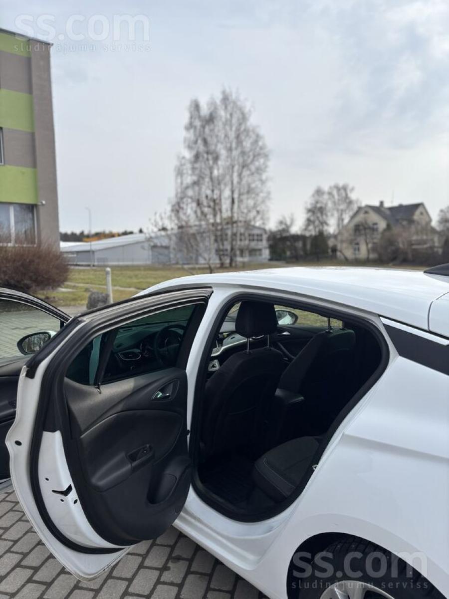 Balts Opel Astra 2016 Jelgava, ar dzinēja tilpumu 1.60 L un nobraukumu 264 tūkst. km par 6500 €, foto 27 vietnē AUTOMOTO.COM.LV