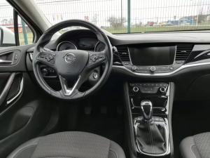White Opel Astra 2016 in Saldus, with an engine capacity of 1.60 L and mileage of 151 thousand km for 8500 €, photo 10 on AUTOMOTO.COM.LV