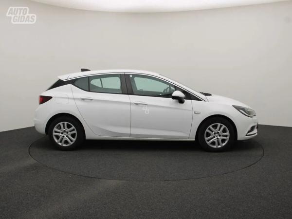 Balts Opel Astra 2016 Viļņa, ar dzinēja tilpumu 1.60 L un nobraukumu 215 tūkst. km par 5999 €, foto 9 vietnē AUTOMOTO.COM.LV