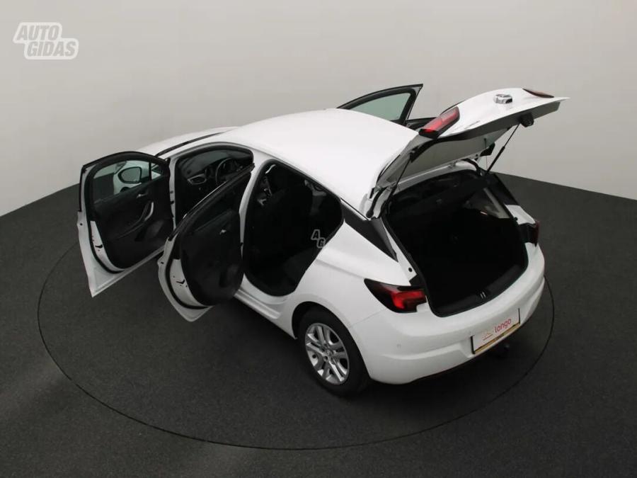 Balts Opel Astra 2016 Viļņa, ar dzinēja tilpumu 1.60 L un nobraukumu 215 tūkst. km par 5999 €, foto 14 vietnē AUTOMOTO.COM.LV