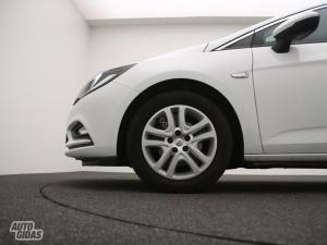 Balts Opel Astra 2016 Viļņa, ar dzinēja tilpumu 1.60 L un nobraukumu 215 tūkst. km par 5999 €, foto 26 vietnē AUTOMOTO.COM.LV