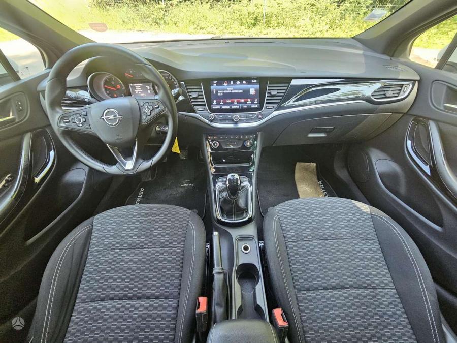 Balts Opel Astra 2016 Tauragė, ar dzinēja tilpumu 1.60 L un nobraukumu 230 tūkst. km par 5500 €, foto 11 vietnē AUTOMOTO.COM.LV
