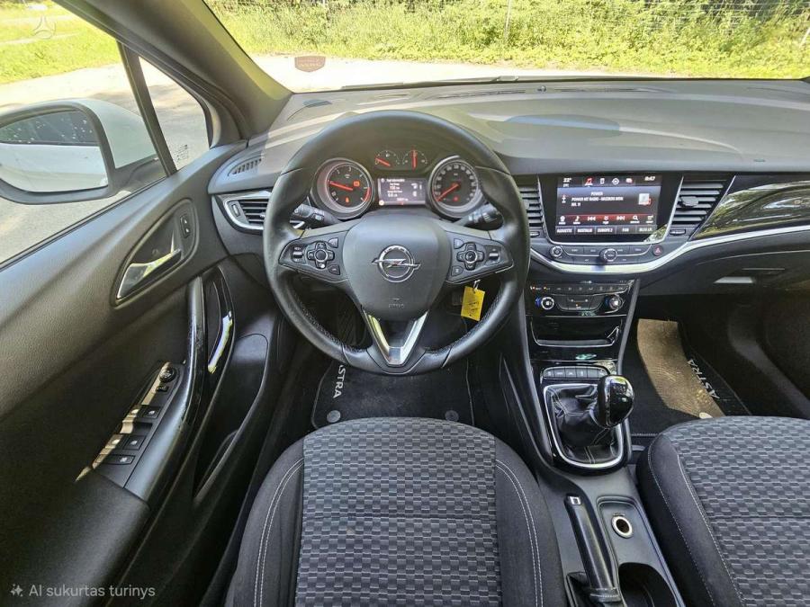 Balts Opel Astra 2016 Tauragė, ar dzinēja tilpumu 1.60 L un nobraukumu 230 tūkst. km par 5500 €, foto 12 vietnē AUTOMOTO.COM.LV