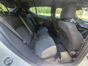 Balts Opel Astra 2016 Tauragė, ar dzinēja tilpumu 1.60 L un nobraukumu 230 tūkst. km par 5500 €, foto 15 vietnē AUTOMOTO.COM.LV