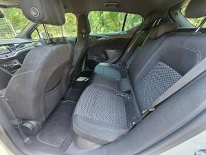 Balts Opel Astra 2016 Tauragė, ar dzinēja tilpumu 1.60 L un nobraukumu 230 tūkst. km par 5500 €, foto 16 vietnē AUTOMOTO.COM.LV