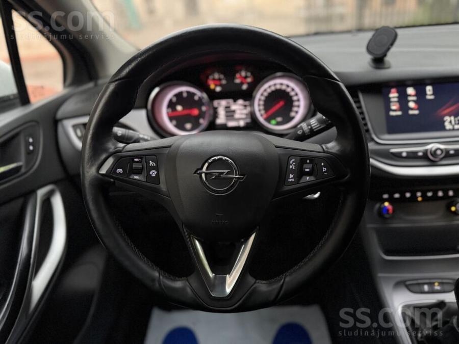 Balts Opel Astra 2017 Cēsis, ar dzinēja tilpumu 1.60 L un nobraukumu 299 tūkst. km par 3990 €, foto 14 vietnē AUTOMOTO.COM.LV