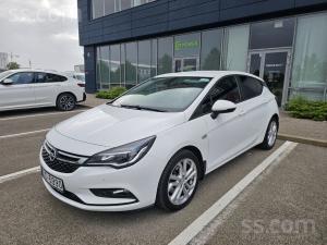 White Opel Astra 2018 in Riga, with an engine capacity of 1.60 L and mileage of 185 thousand km for 7700 €, photo  on AUTOMOTO.COM.LV