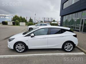 White Opel Astra 2018 in Riga, with an engine capacity of 1.60 L and mileage of 185 thousand km for 7700 €, photo 6 on AUTOMOTO.COM.LV
