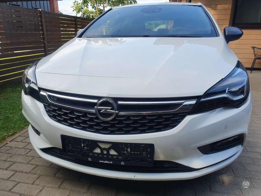 Balts Opel Astra 2019 Šauļi, ar dzinēja tilpumu 1.40 L un nobraukumu 144 tūkst. km par 7500 €, foto 1 vietnē AUTOMOTO.COM.LV
