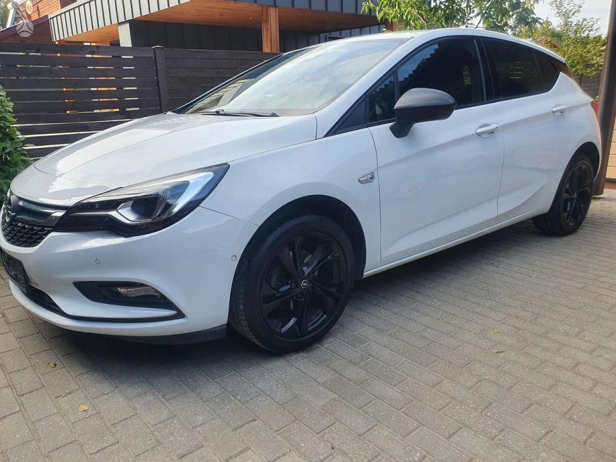 Balts Opel Astra 2019 Šauļi, ar dzinēja tilpumu 1.40 L un nobraukumu 144 tūkst. km par 7500 €, foto 4 vietnē AUTOMOTO.COM.LV