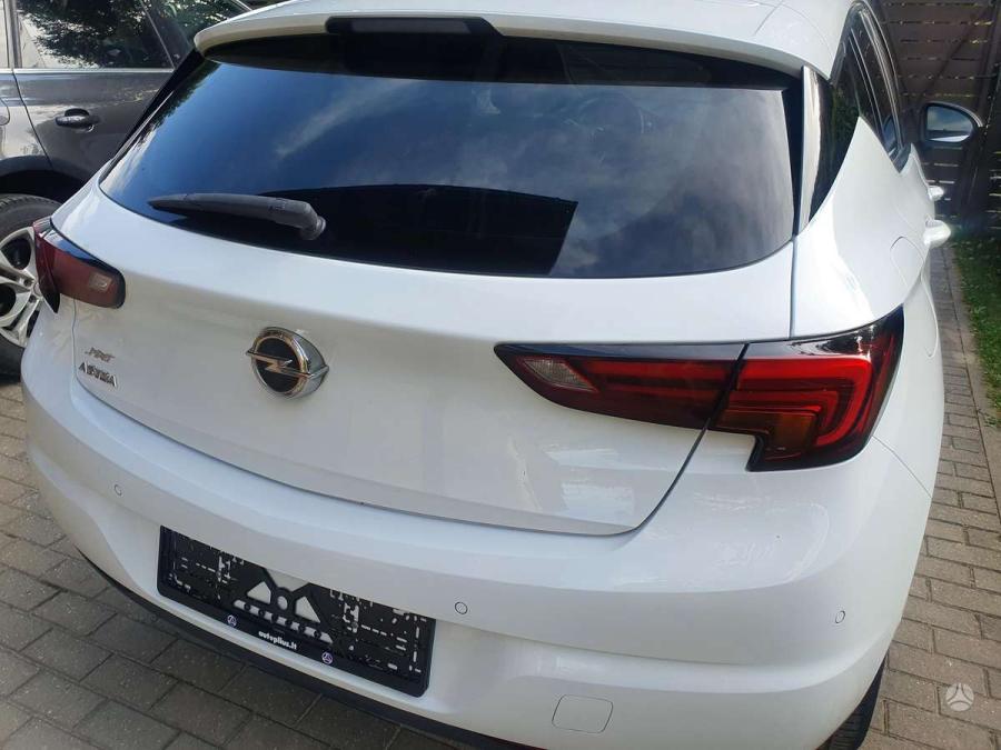 Balts Opel Astra 2019 Šauļi, ar dzinēja tilpumu 1.40 L un nobraukumu 144 tūkst. km par 7500 €, foto 13 vietnē AUTOMOTO.COM.LV