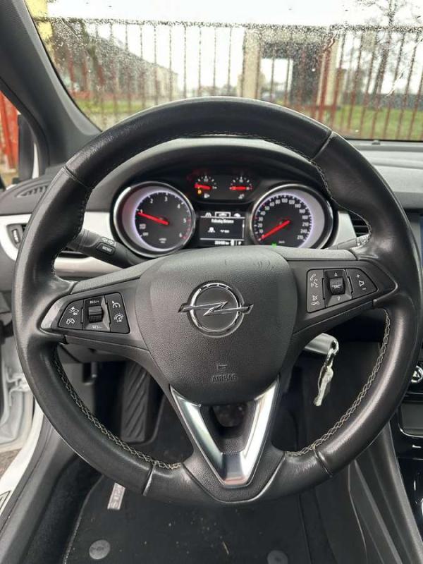 Balts Opel Astra 2020 Tauragė, ar dzinēja tilpumu 1.50 L un nobraukumu 204 tūkst. km par 8200 €, foto 11 vietnē AUTOMOTO.COM.LV